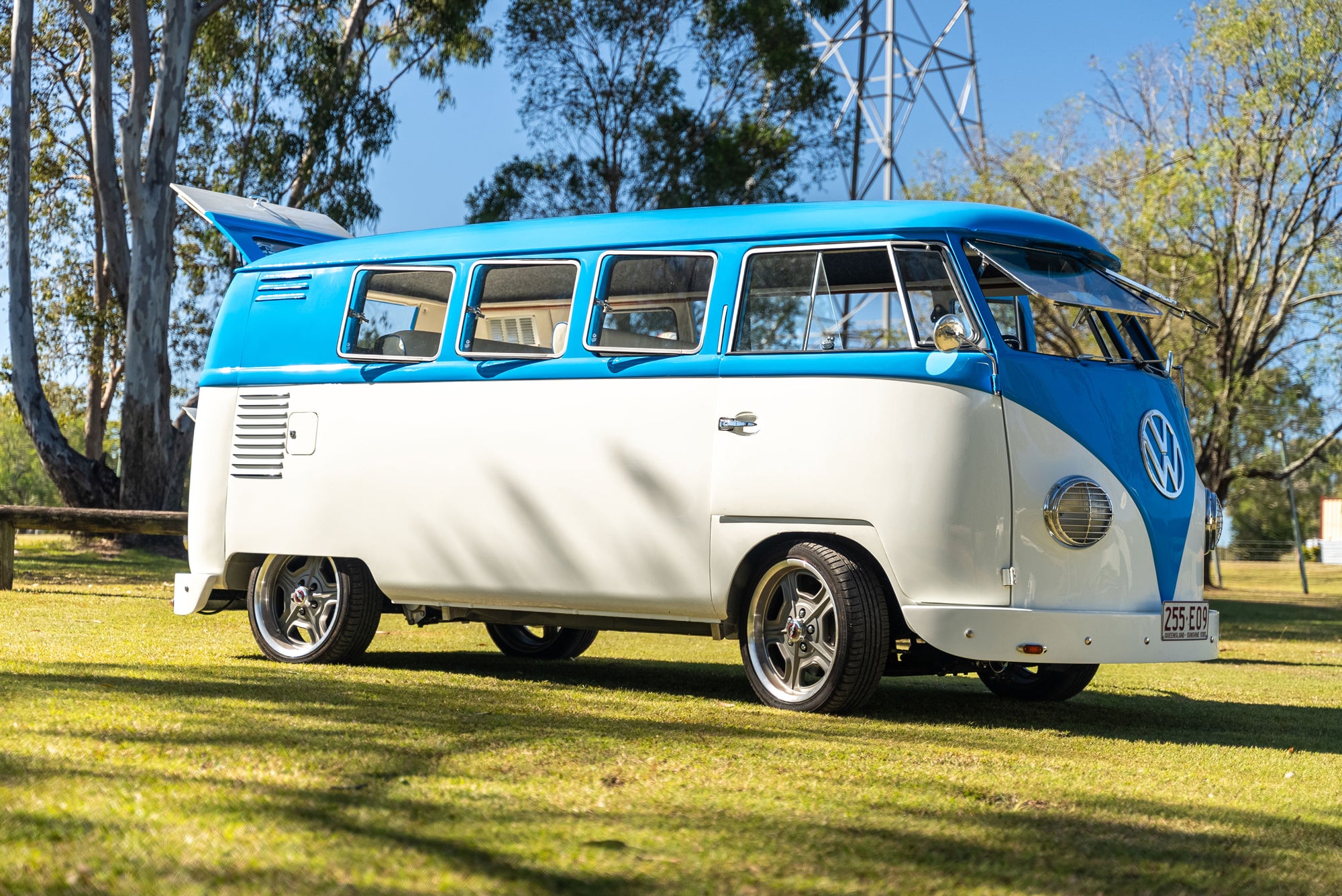 Electric Fleet Conversions – OZ Electric Vehicles